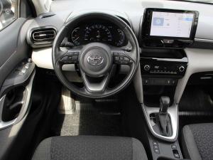 Серый Тойота Yaris Cross 2022 в Вильнюс, объемом двигателя 1.49 л и пробегом 23 тыс. км за 20900 €, фото 7 на AUTOMOTO.COM.LV