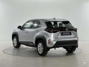 Серый Тойота Yaris Cross 2022 в Вильнюс, объемом двигателя 1.49 л и пробегом 94 тыс. км за 17900 €, фото 18 на AUTOMOTO.COM.LV