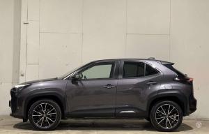 Pelēks Toyota Yaris Cross 2022 Klaipėda, ar dzinēja tilpumu 1.49 L un nobraukumu 112 tūkst. km par 19999 €, foto 15 vietnē AUTOMOTO.COM.LV