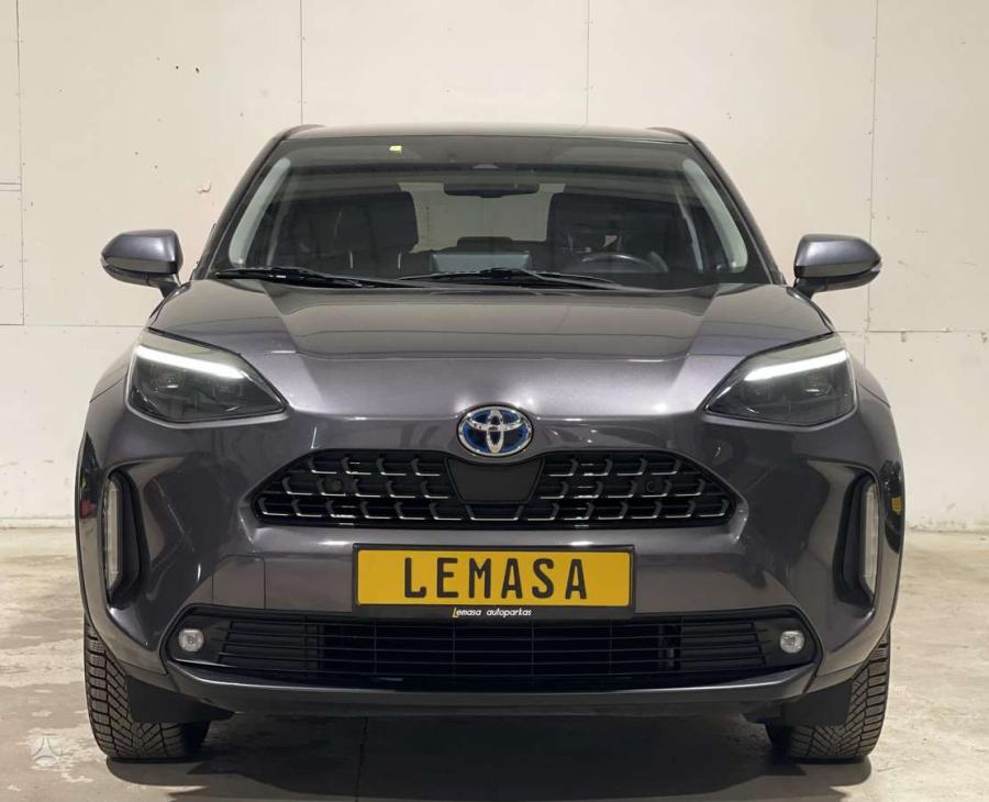 Pelēks Toyota Yaris Cross 2022 Klaipėda, ar dzinēja tilpumu 1.49 L un nobraukumu 112 tūkst. km par 19999 €, foto 20 vietnē AUTOMOTO.COM.LV