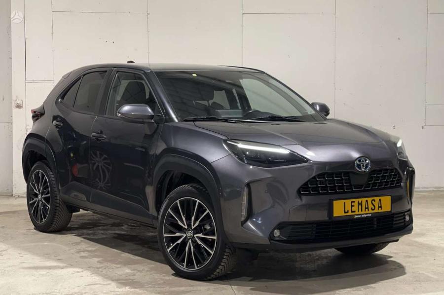 Pelēks Toyota Yaris Cross 2022 Klaipėda, ar dzinēja tilpumu 1.49 L un nobraukumu 112 tūkst. km par 19999 €, foto 27 vietnē AUTOMOTO.COM.LV