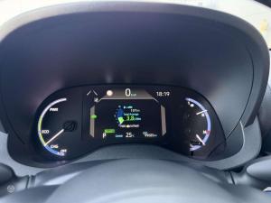 Pelēks Toyota Yaris Cross 2022 Viļņa, ar dzinēja tilpumu 1.49 L un nobraukumu 99 tūkst. km par 20950 €, foto 26 vietnē AUTOMOTO.COM.LV