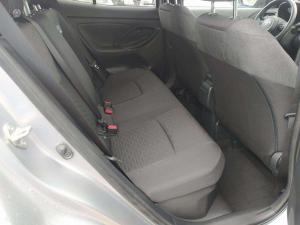 Grey Toyota Yaris Cross 2022 in Panevezys, with an engine capacity of 1.49 L and mileage of 10 thousand km for 19300 €, photo 15 on AUTOMOTO.COM.LV