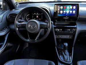 Серый Тойота Yaris Cross 2022 в Вильнюс, объемом двигателя 1.49 л и пробегом 61 тыс. км за 23800 €, фото 12 на AUTOMOTO.COM.LV