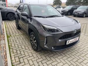 Grey Toyota Yaris Cross 2023 in Kaunas, with an engine capacity of 1.50 L and mileage of 42 thousand km for 25312 €, photo 6 on AUTOMOTO.COM.LV