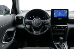 Серый Тойота Yaris Cross 2023 в Вильнюс, объемом двигателя 1.49 л и пробегом 13 тыс. км за 25900 €, фото 8 на AUTOMOTO.COM.LV