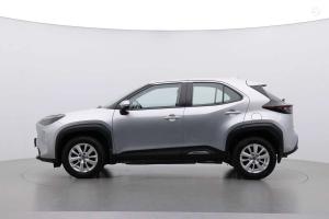 Серый Тойота Yaris Cross 2023 в Вильнюс, объемом двигателя 1.49 л и пробегом 164 тыс. км за 15900 €, фото 4 на AUTOMOTO.COM.LV