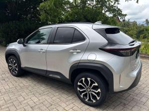 Серый Тойота Yaris Cross 2023 в Вильнюс, объемом двигателя 1.50 л и пробегом 140 тыс. км за 17900 €, фото 6 на AUTOMOTO.COM.LV