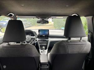 Серый Тойота Yaris Cross 2023 в Вильнюс, объемом двигателя 1.50 л и пробегом 140 тыс. км за 17900 €, фото 14 на AUTOMOTO.COM.LV
