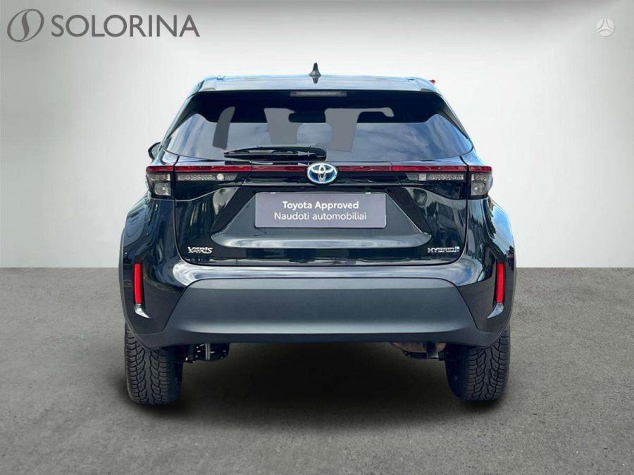 Серый Тойота Yaris Cross 2023 в Клайпеда, объемом двигателя 1.49 л и пробегом 44 тыс. км за 22000 €, фото 5 на AUTOMOTO.COM.LV