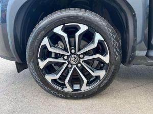 Серый Тойота Yaris Cross 2023 в Клайпеда, объемом двигателя 1.49 л и пробегом 44 тыс. км за 22000 €, фото 16 на AUTOMOTO.COM.LV