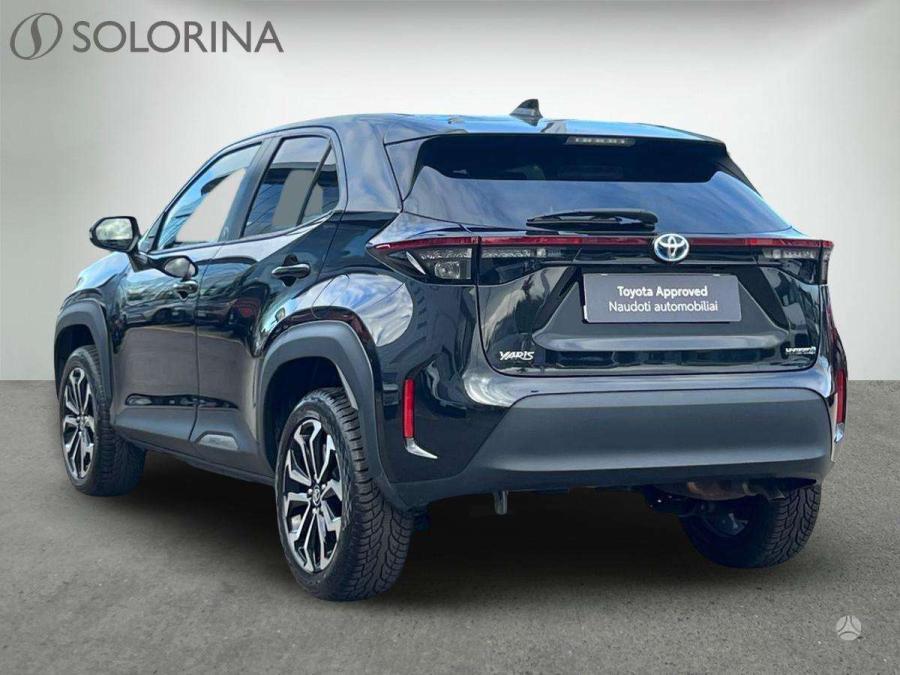 Серый Тойота Yaris Cross 2023 в Клайпеда, объемом двигателя 1.49 л и пробегом 44 тыс. км за 22000 €, фото 18 на AUTOMOTO.COM.LV
