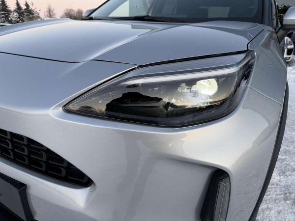 Pelēks Toyota Yaris Cross 2024 Telšiai, ar dzinēja tilpumu 1.49 L un nobraukumu 8 tūkst. km par 22500 €, foto 11 vietnē AUTOMOTO.COM.LV