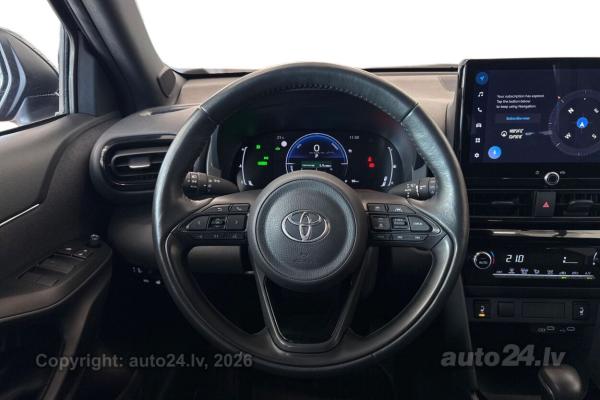 Серый Тойота Yaris Cross 2024 в Пярну, объемом двигателя 1.50 л и пробегом 20 тыс. км за 24490 €, фото 9 на AUTOMOTO.COM.LV