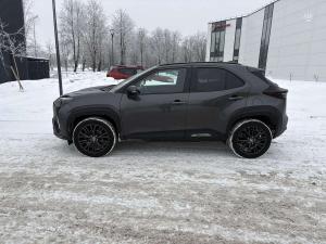Pelēks Toyota Yaris Cross 2024 Kauņa, ar dzinēja tilpumu 1.50 L un nobraukumu 60 tūkst. km par 23900 €, foto 6 vietnē AUTOMOTO.COM.LV