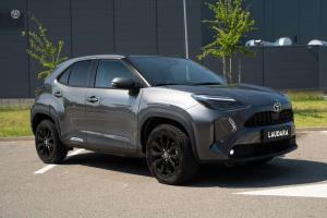 Grey Toyota Yaris Cross 2024 in Vilnius, with an engine capacity of 1.49 L and mileage of 23 thousand km for 22500 €, photo 9 on AUTOMOTO.COM.LV
