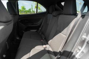 Grey Toyota Yaris Cross 2024 in Vilnius, with an engine capacity of 1.49 L and mileage of 23 thousand km for 22500 €, photo 15 on AUTOMOTO.COM.LV
