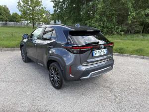Grey Toyota Yaris Cross 2024 in Kaunas, with an engine capacity of 1.50 L and mileage of 59 thousand km for 22800 €, photo 5 on AUTOMOTO.COM.LV