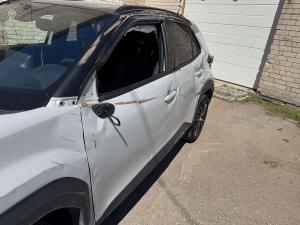 Grey Toyota Yaris Cross 2024 in Gargzdai, with an engine capacity of 1.50 L and mileage of 76 thousand km for 13500 €, photo 17 on AUTOMOTO.COM.LV