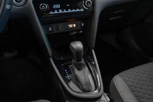 Pelēks Toyota Yaris Cross 2024 Viļņa, ar dzinēja tilpumu 1.50 L un nobraukumu 24 tūkst. km par 24900 €, foto 15 vietnē AUTOMOTO.COM.LV