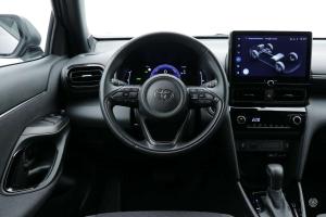 Серый Тойота Yaris Cross 2024 в Вильнюс, объемом двигателя 1.49 л и пробегом 23 тыс. км за 24900 €, фото 9 на AUTOMOTO.COM.LV