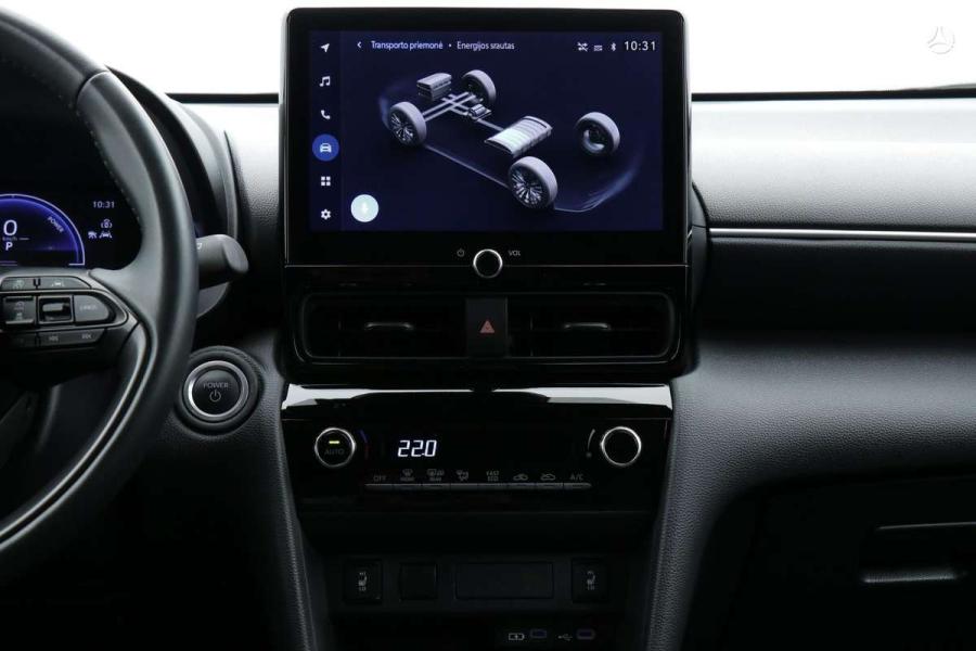 Серый Тойота Yaris Cross 2024 в Вильнюс, объемом двигателя 1.49 л и пробегом 23 тыс. км за 24900 €, фото 16 на AUTOMOTO.COM.LV
