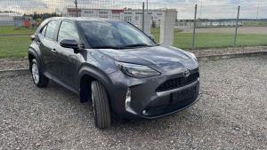 Серый Тойота Yaris Cross 2024 в Мариямполе, объемом двигателя 1.50 л и пробегом 26 тыс. км за 19990 €, фото 8 на AUTOMOTO.COM.LV