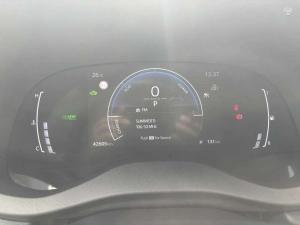 Pelēks Toyota Yaris Cross 2024 Klaipėda, ar dzinēja tilpumu 1.49 L un nobraukumu 43 tūkst. km par 18999 €, foto 15 vietnē AUTOMOTO.COM.LV