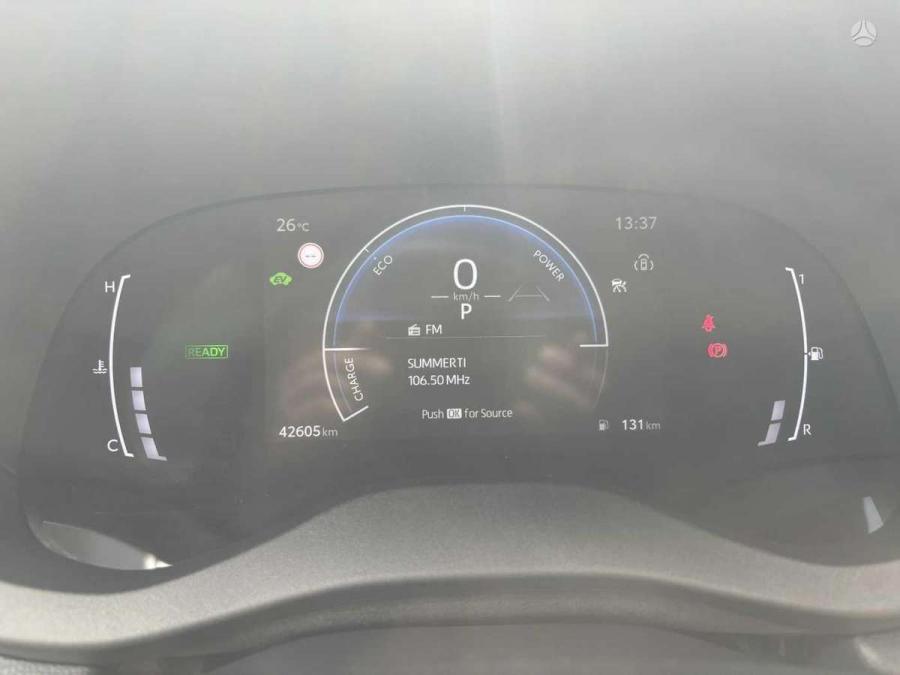 Pelēks Toyota Yaris Cross 2024 Klaipėda, ar dzinēja tilpumu 1.49 L un nobraukumu 43 tūkst. km par 18999 €, foto 15 vietnē AUTOMOTO.COM.LV