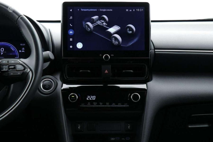 Серый Тойота Yaris Cross 2024 в Вильнюс, объемом двигателя 1.49 л и пробегом 23 тыс. км за 24900 €, фото 16 на AUTOMOTO.COM.LV