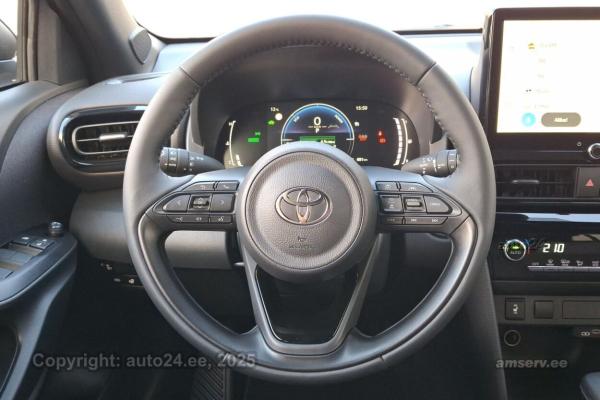 Серый Тойота Yaris Cross 2025 в Пайде, объемом двигателя 1.50 л и пробегом 769 тыс. км за 27990 €, фото 11 на AUTOMOTO.COM.LV