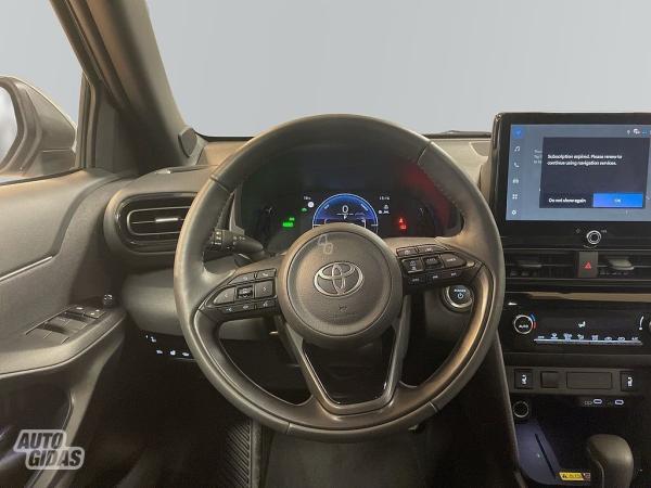 Pelēks Toyota Yaris Cross 2025 Kauņa, ar dzinēja tilpumu 0.00 L un nobraukumu 18 tūkst. km par 32752 €, foto 9 vietnē AUTOMOTO.COM.LV