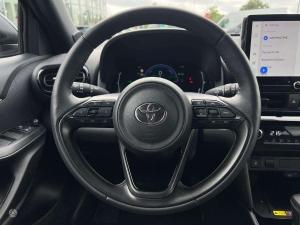 Серый Тойота Yaris Cross 2025 в Клайпеда, объемом двигателя 1.49 л и пробегом 5 тыс. км за 24400 €, фото 13 на AUTOMOTO.COM.LV