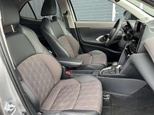 Серый Тойота Yaris Cross 2025 в Алитус, объемом двигателя 1.49 л и пробегом 53 тыс. км за 15600 €, фото 18 на AUTOMOTO.COM.LV