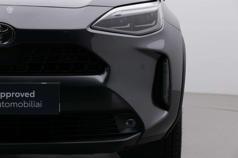 Серый Тойота Yaris Cross 2025 в Вильнюс, объемом двигателя 1.49 л и пробегом 27 тыс. км за 26990 €, фото 20 на AUTOMOTO.COM.LV