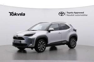 Серый Тойота Yaris Cross 2025 в Вильнюс, объемом двигателя 1.49 л и пробегом 22 тыс. км за 26990 €, фото  на AUTOMOTO.COM.LV