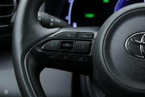 Серый Тойота Yaris Cross 2025 в Вильнюс, объемом двигателя 1.49 л и пробегом 18 тыс. км за 26990 €, фото 28 на AUTOMOTO.COM.LV