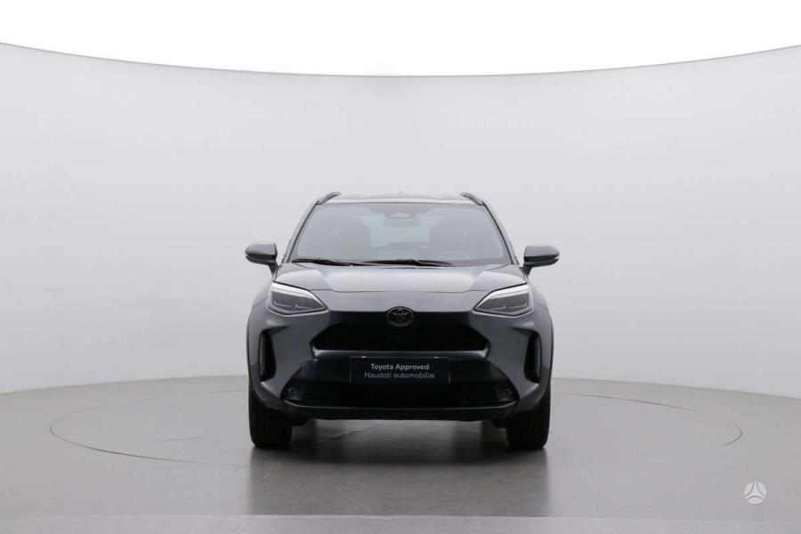 Серый Тойота Yaris Cross 2025 в Вильнюс, объемом двигателя 1.49 л и пробегом 28 тыс. км за 26990 €, фото 7 на AUTOMOTO.COM.LV