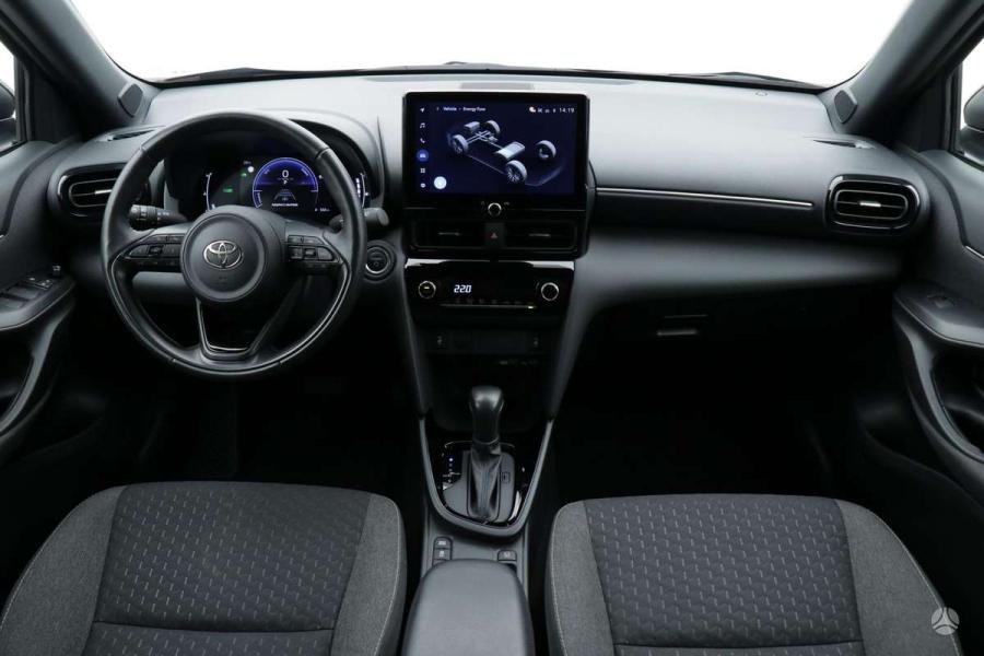 Серый Тойота Yaris Cross 2025 в Вильнюс, объемом двигателя 1.49 л и пробегом 28 тыс. км за 26990 €, фото 8 на AUTOMOTO.COM.LV