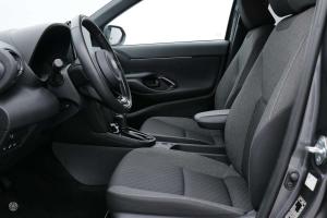 Серый Тойота Yaris Cross 2025 в Вильнюс, объемом двигателя 1.49 л и пробегом 28 тыс. км за 26990 €, фото 13 на AUTOMOTO.COM.LV