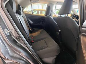 Pelēks Toyota Yaris Cross 2025 Šauļi, ar dzinēja tilpumu 1.49 L un nobraukumu 32 tūkst. km par 24200 €, foto 19 vietnē AUTOMOTO.COM.LV
