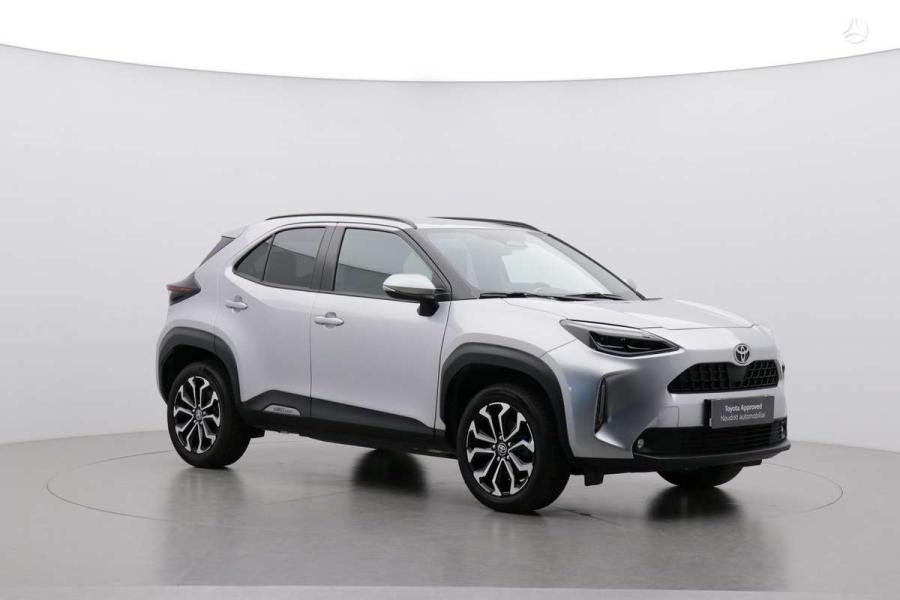 Серый Тойота Yaris Cross 2025 в Вильнюс, объемом двигателя 1.49 л и пробегом 24 тыс. км за 25990 €, фото 20 на AUTOMOTO.COM.LV