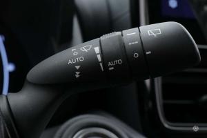 Серый Тойота Yaris Cross 2025 в Вильнюс, объемом двигателя 1.49 л и пробегом 24 тыс. км за 25990 €, фото 25 на AUTOMOTO.COM.LV