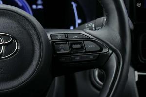 Серый Тойота Yaris Cross 2025 в Вильнюс, объемом двигателя 1.49 л и пробегом 24 тыс. км за 25990 €, фото 27 на AUTOMOTO.COM.LV