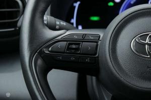 Серый Тойота Yaris Cross 2025 в Вильнюс, объемом двигателя 1.49 л и пробегом 26 тыс. км за 24990 €, фото 26 на AUTOMOTO.COM.LV