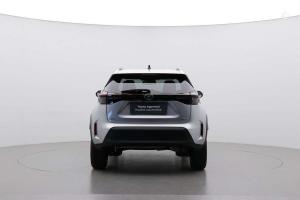 Grey Toyota Yaris Cross 2025 in Vilnius, with an engine capacity of 1.49 L and mileage of 19 thousand km for 25900 €, photo 5 on AUTOMOTO.COM.LV