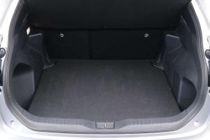Grey Toyota Yaris Cross 2025 in Vilnius, with an engine capacity of 1.49 L and mileage of 19 thousand km for 25900 €, photo 11 on AUTOMOTO.COM.LV