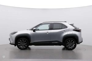Grey Toyota Yaris Cross 2025 in Vilnius, with an engine capacity of 1.49 L and mileage of 15 thousand km for 25900 €, photo 5 on AUTOMOTO.COM.LV