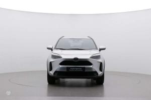 Grey Toyota Yaris Cross 2025 in Vilnius, with an engine capacity of 1.49 L and mileage of 15 thousand km for 25900 €, photo 7 on AUTOMOTO.COM.LV