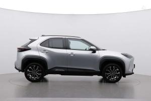 Grey Toyota Yaris Cross 2025 in Vilnius, with an engine capacity of 1.49 L and mileage of 15 thousand km for 25900 €, photo 18 on AUTOMOTO.COM.LV